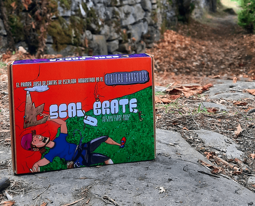 Escalabrate, a new climbing card game