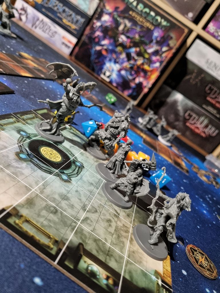 Warcrow Adventures - a typical dungeon crawler with empty dungeons ...