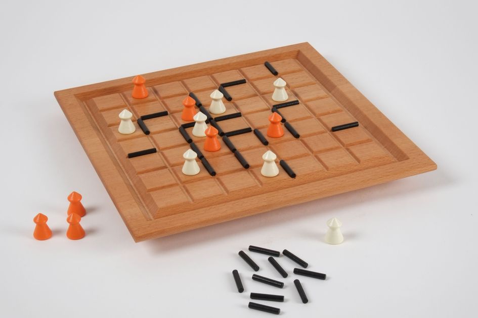 Fendo | Board Game | BoardGameGeek