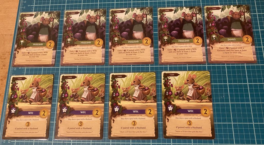 What is the correct deck composition for a base game? | Everdell: The ...