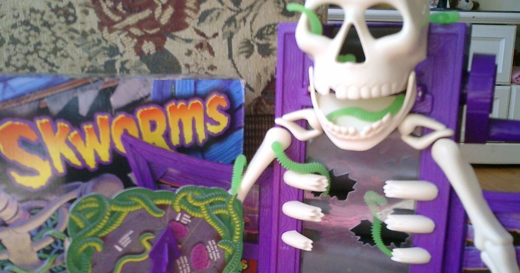 Skworms | Board Game | BoardGameGeek