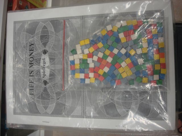 Life is Money | Board Game | BoardGameGeek