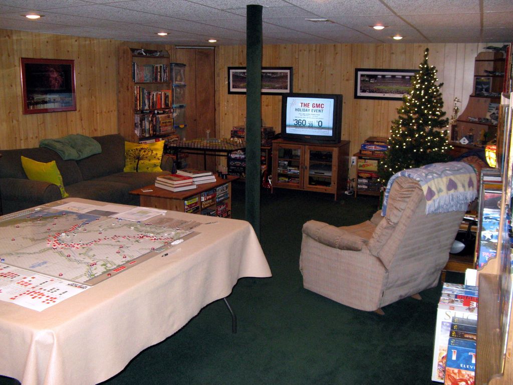 Show us your Wargame Room! Please post your photos & annotations ...