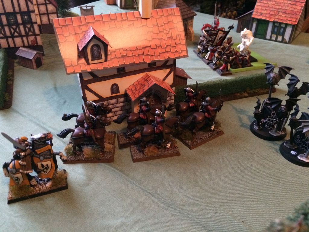 Warmaster 28mm: Bretonnia vows to reclaim a village from the Undead ...