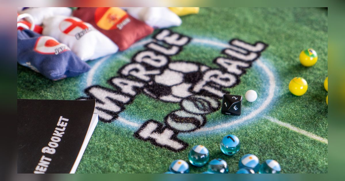 Marble Football | Board Game | BoardGameGeek