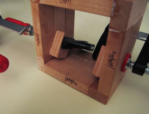 How to build a dice tower using 1 copy of Jenga and 3 copies of ...