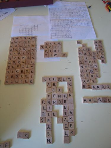 How to build a dice tower using 1 copy of Jenga and 3 copies of ...