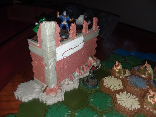 UMCR Reviews Heroscape Marvel | Heroscape Marvel: The Conflict Begins ...