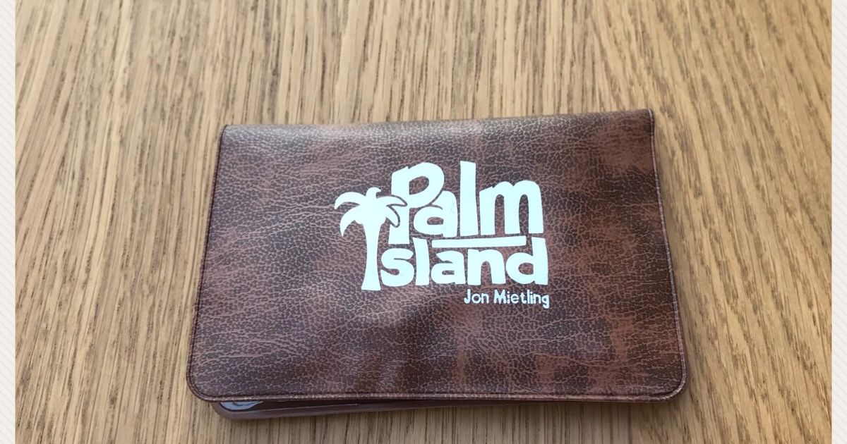Palm Island: Travel Wallet | Board Game Accessory | BoardGameGeek