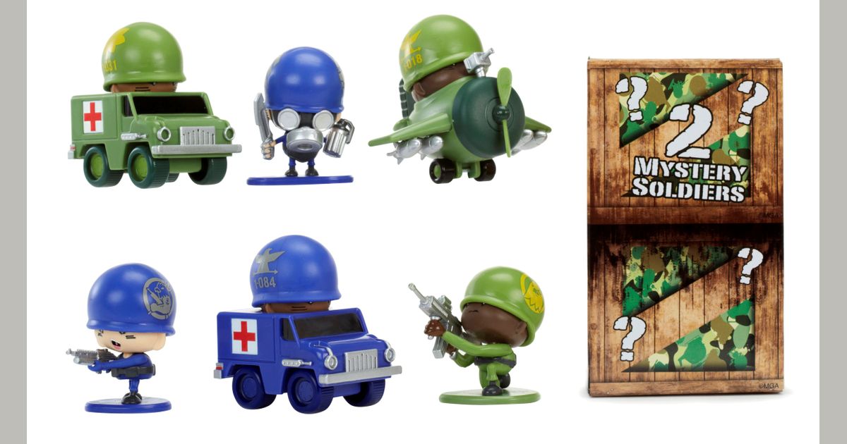 Awesome Little Green Men | Board Game | BoardGameGeek