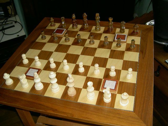 Chess variants on the fly | Abstract Games | BoardGameGeek