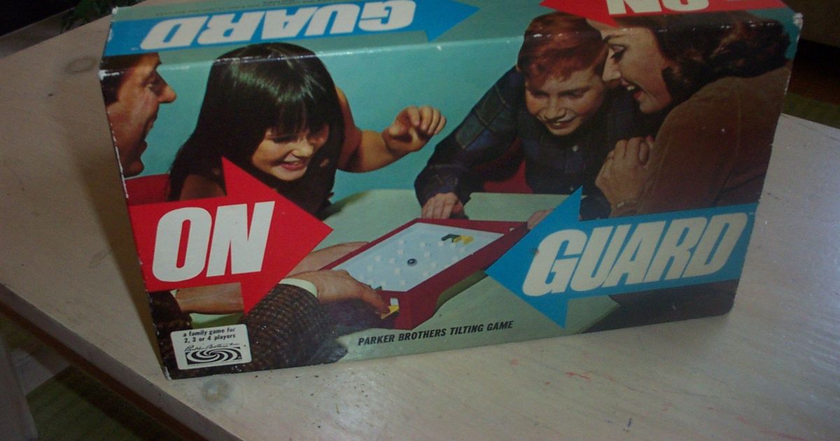 On Guard | Board Game | BoardGameGeek