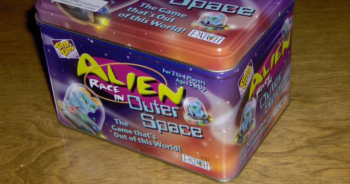Alien Race in Outer Space | Board Game | BoardGameGeek