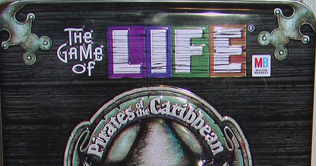 The Game of Life: Pirates of the Caribbean | Board Game | BoardGameGeek
