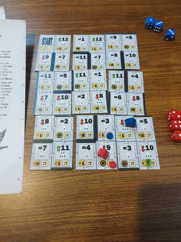 [WIP] Mouse Lab - 2023 9-Card PnP Design Contest - [CONTEST READY]