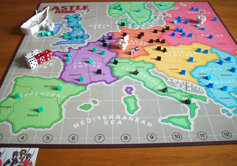 Castle Risk | Image | BoardGameGeek