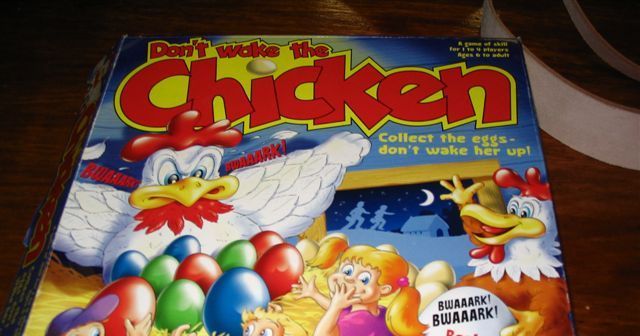 Don't Wake The Chicken | Board Game | BoardGameGeek