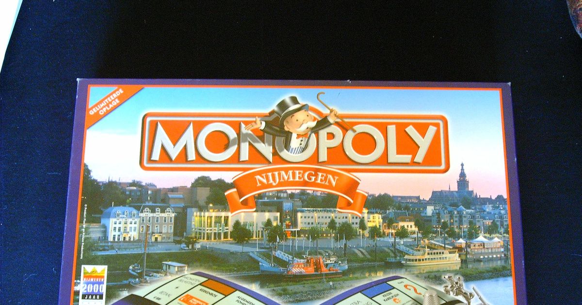 Monopoly: Nijmegen | Board Game | BoardGameGeek